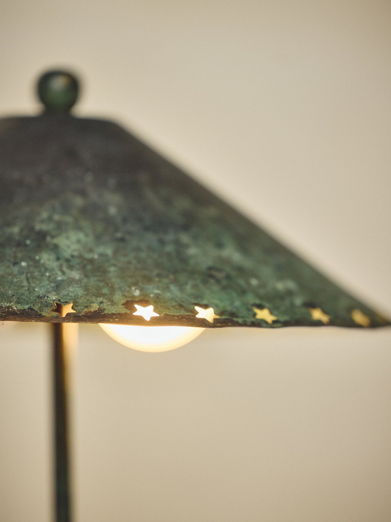 Star Table Lamp