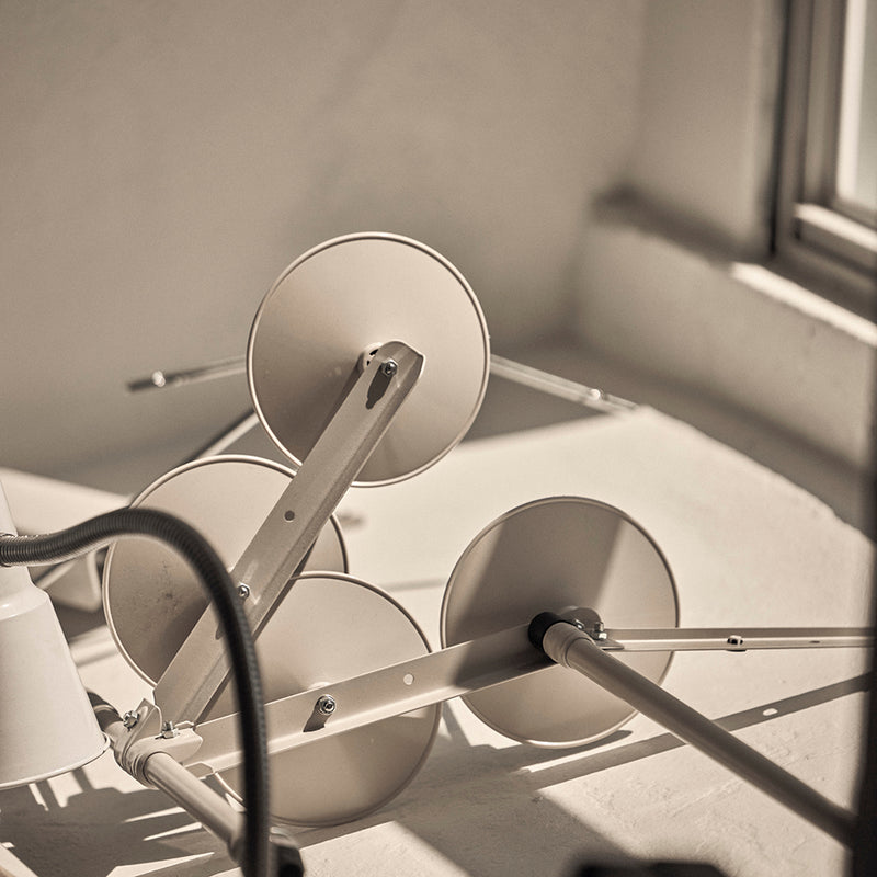 Disc Desk